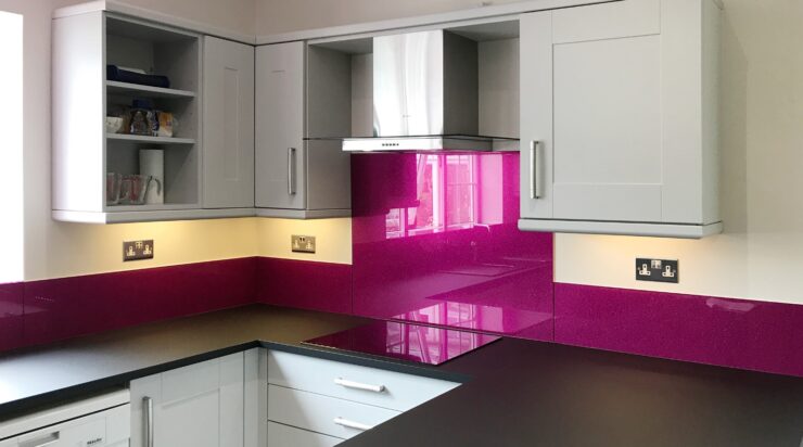 Glass Splashback Makeover: How to Paint with Precision – Top Tips ...